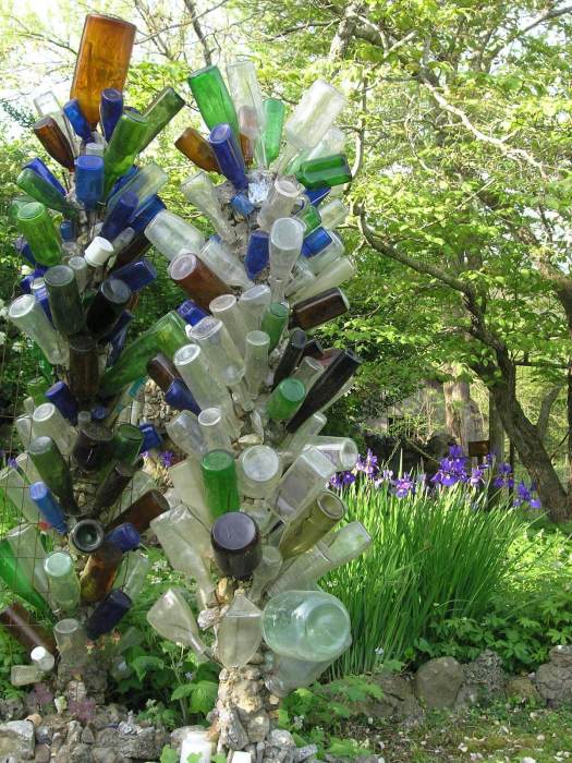Bottle Trees Around the World – Felder Rushing's Blog
