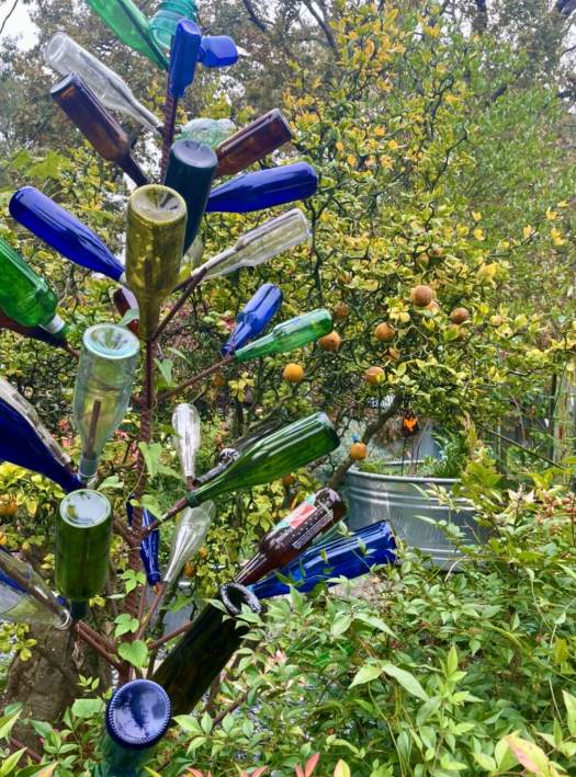 Bottle Trees and Glass Art in Felder’s Garden – Felder Rushing's Blog